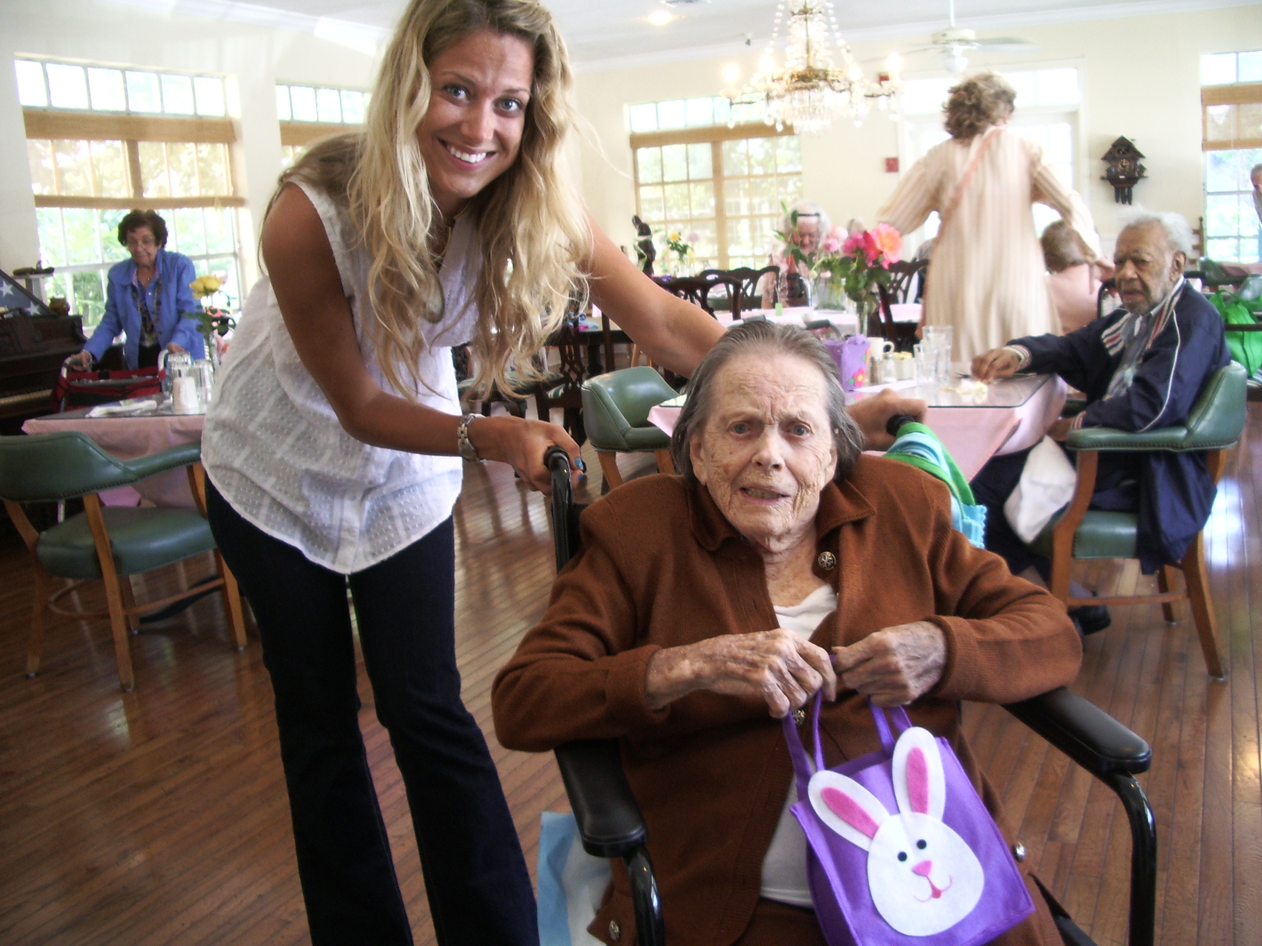 Easter at Bay Oaks - Bay Oaks Historic Retirement Residence